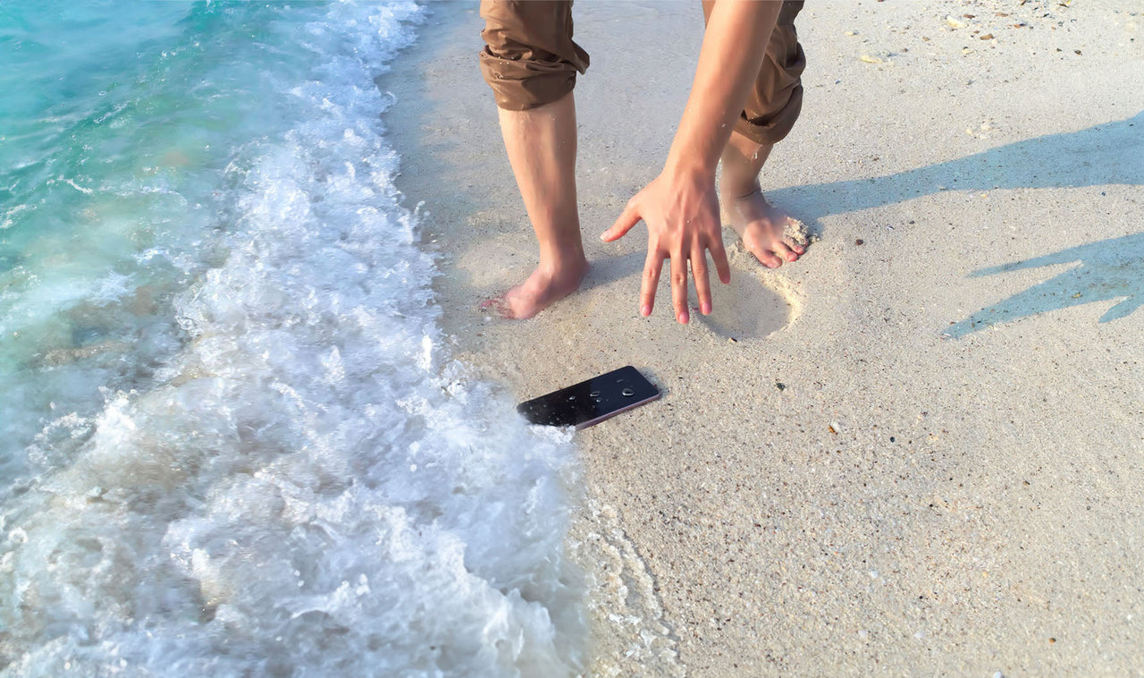 What to Do If Your Phone Falls in Water: A Step-by-Step Rescue Guide ...